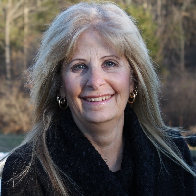 Debbie Walsh - Top Real Estate Broker in New York - Business Innovators ...